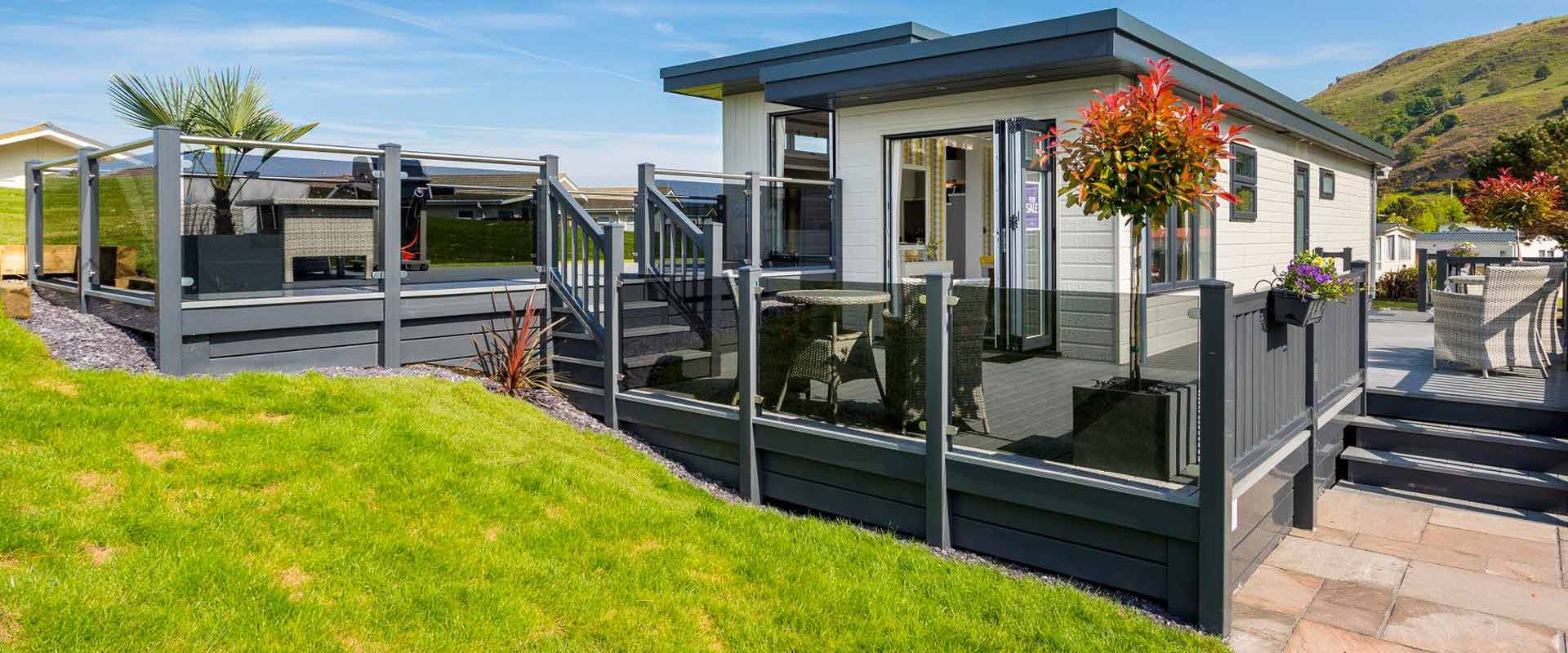 Glass Balustrade - Glass Balustrade Styles | Maple Plastics