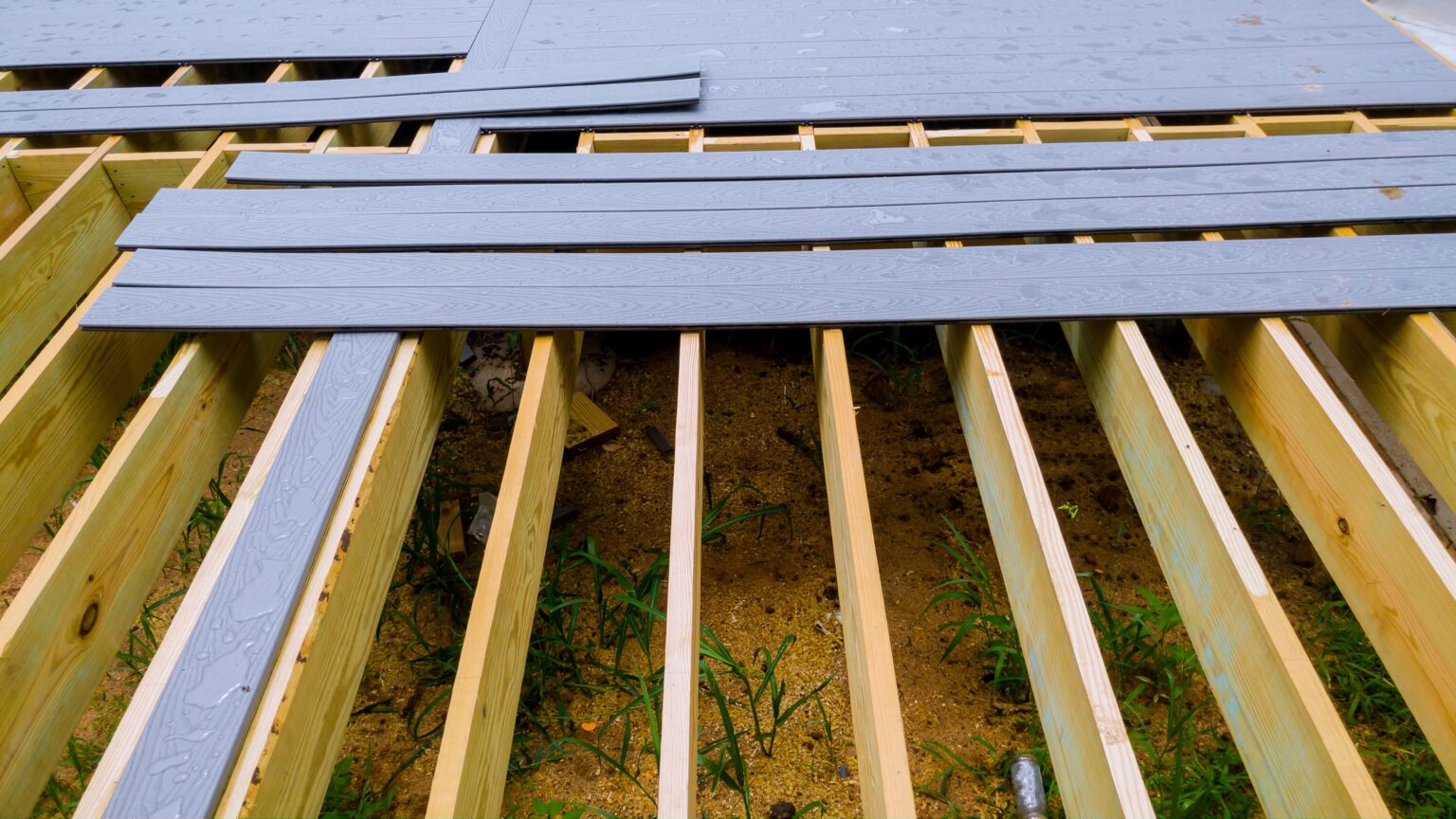 How to Install Composite Deckine | Maple Plastics